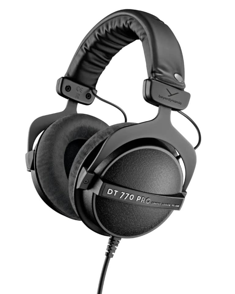 beyerdynamic DT 770 PRO 250 Ohms Closed Over-Ear Studio Headphones ...