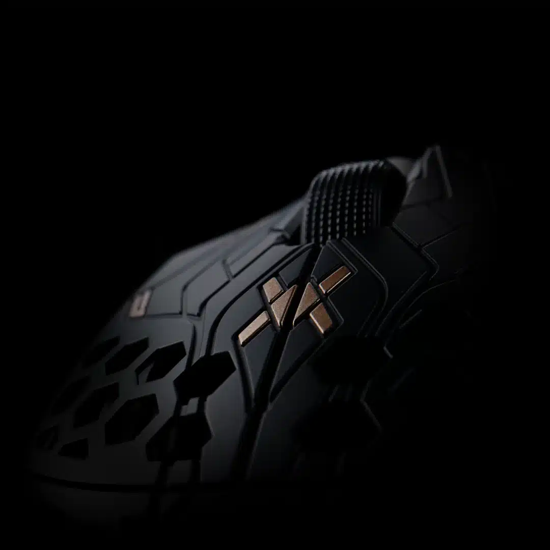 Finalmouse Ultralight X Wireless Gaming Mouse - Lion (Medium) - AX STORE