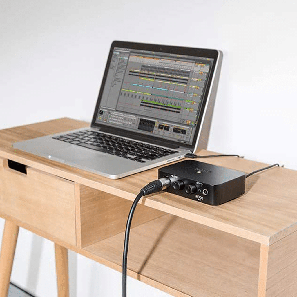 Rode NT1 Condenser Microphone & AI-1 One-Channel USB Audio Interface ...